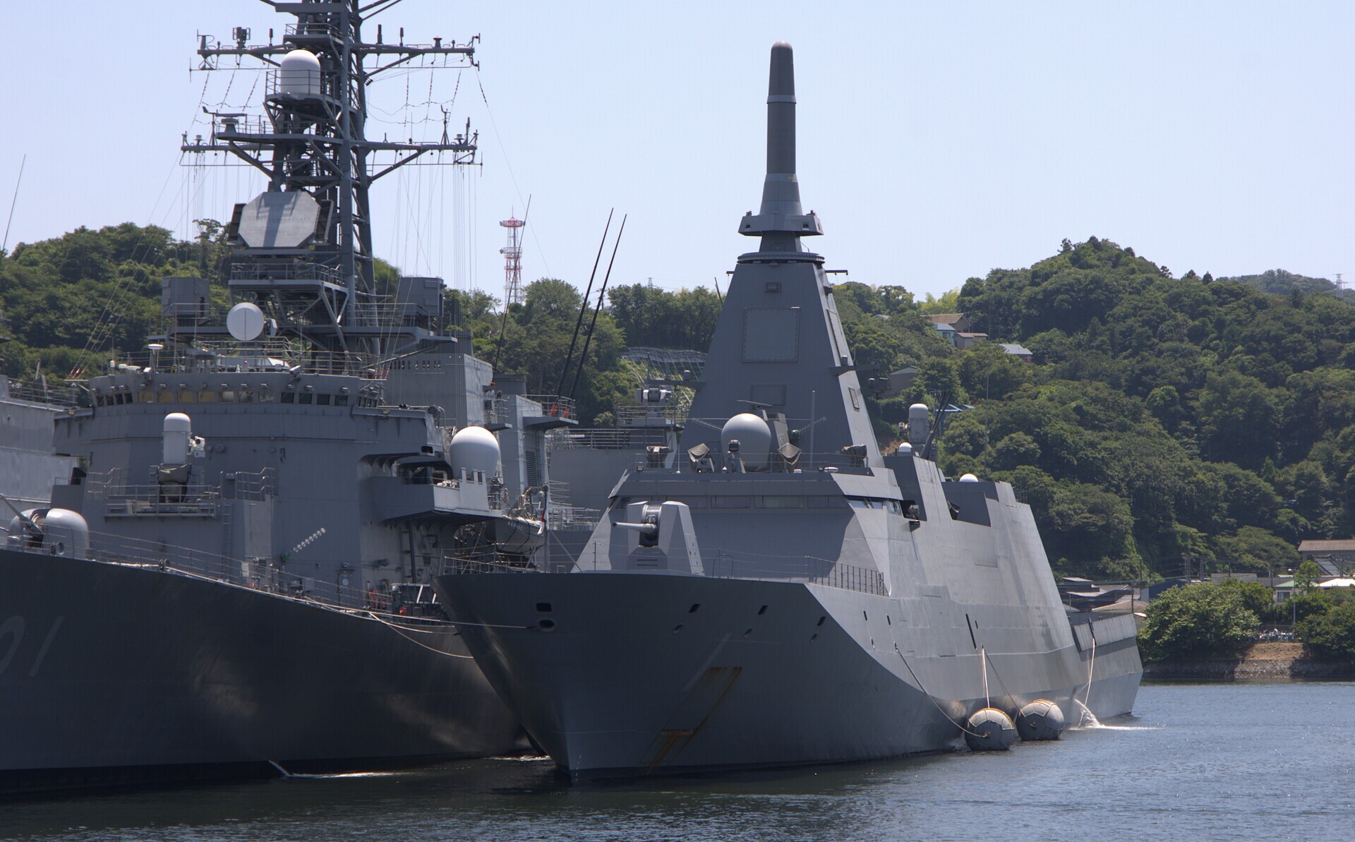 護衛艦 FFM1 『もがみ』: ISOKKO PHOTO WAREHOUSE